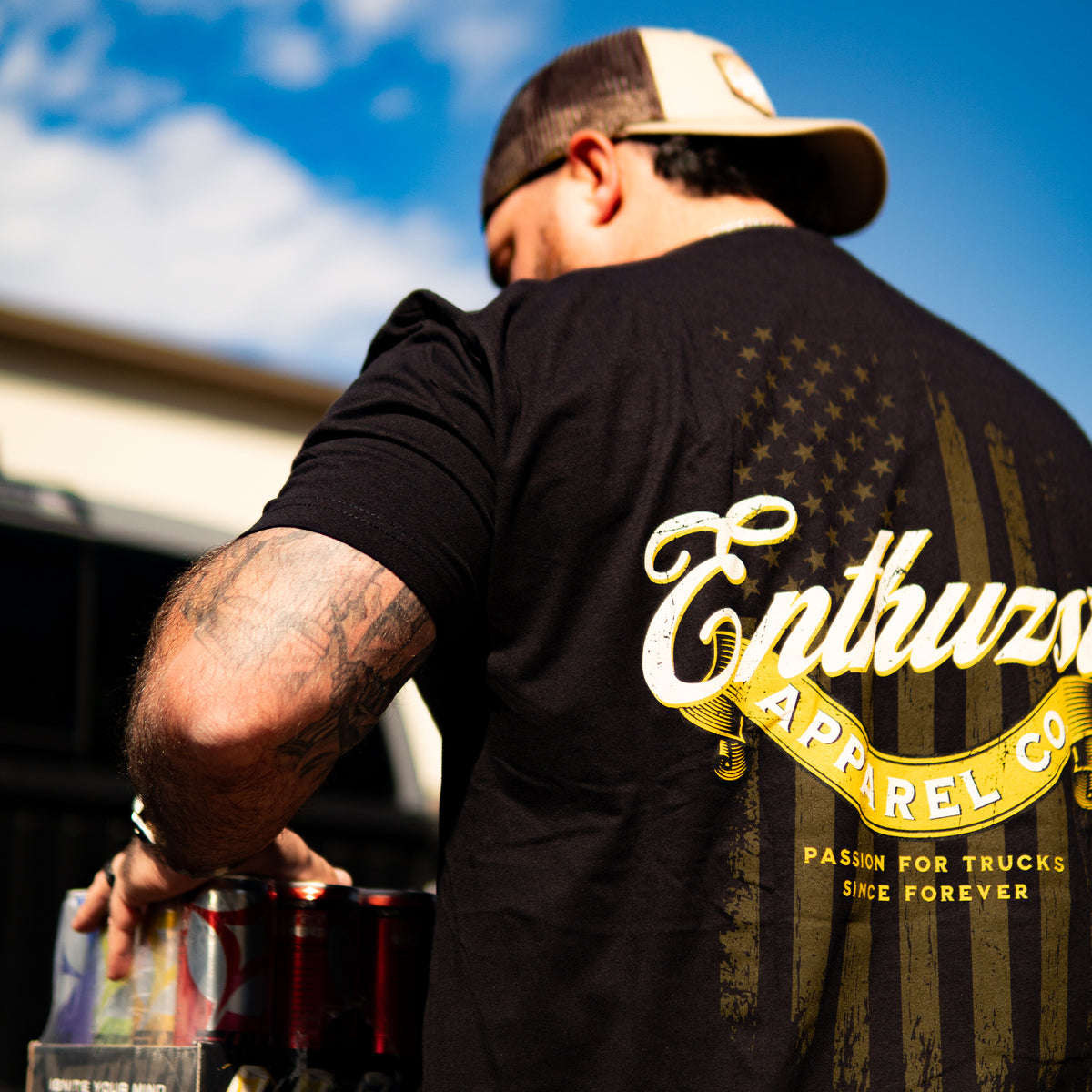 Current Giveaway – Enthuzst