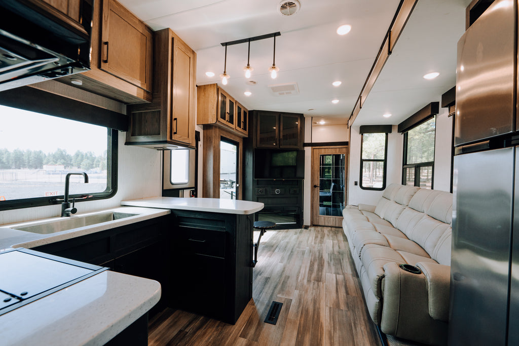 Current Giveaway – Enthuzst