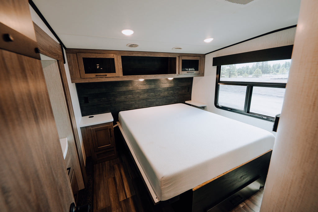 Current Giveaway – Enthuzst